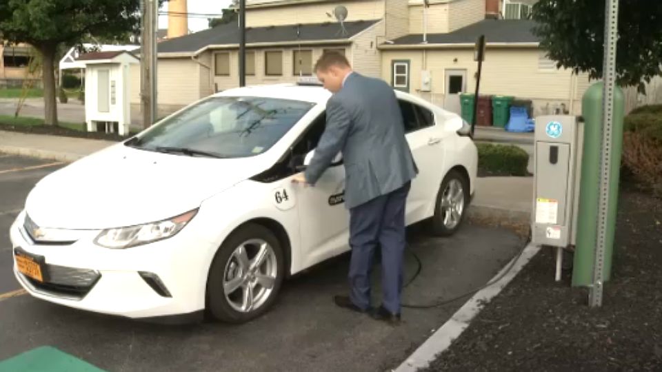 Fairport unveils electric car charging stations