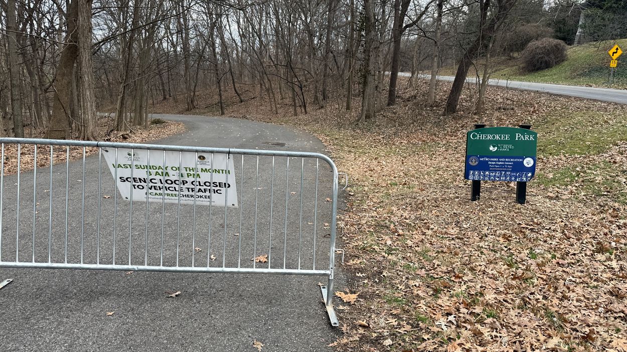 'Car Free Cherokee' cuts carbon emissions, expands access