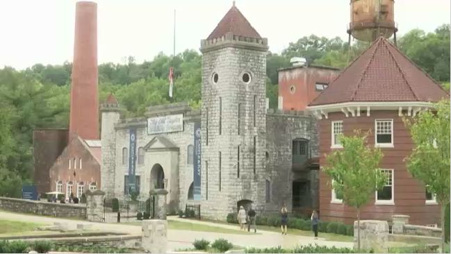 Castle & Key Distillery opens