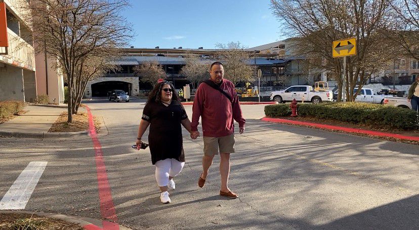 Survivor Describes Battle With Colon Cancer, Urges Others to Get Screened