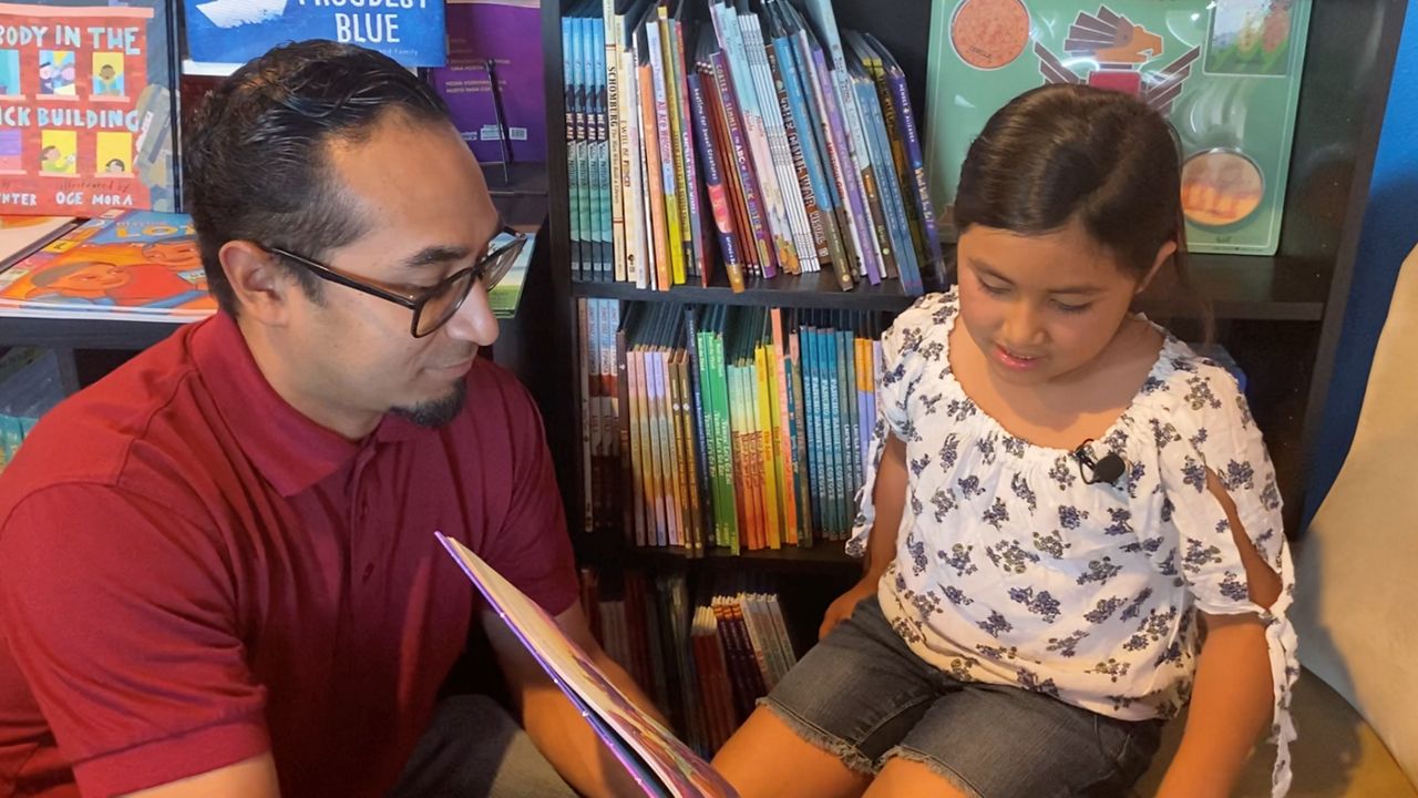 Nonprofit prepares to give away 1,000 books