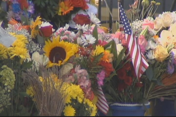 Hundreds Gather in Charleston for Senator's Public Viewing
