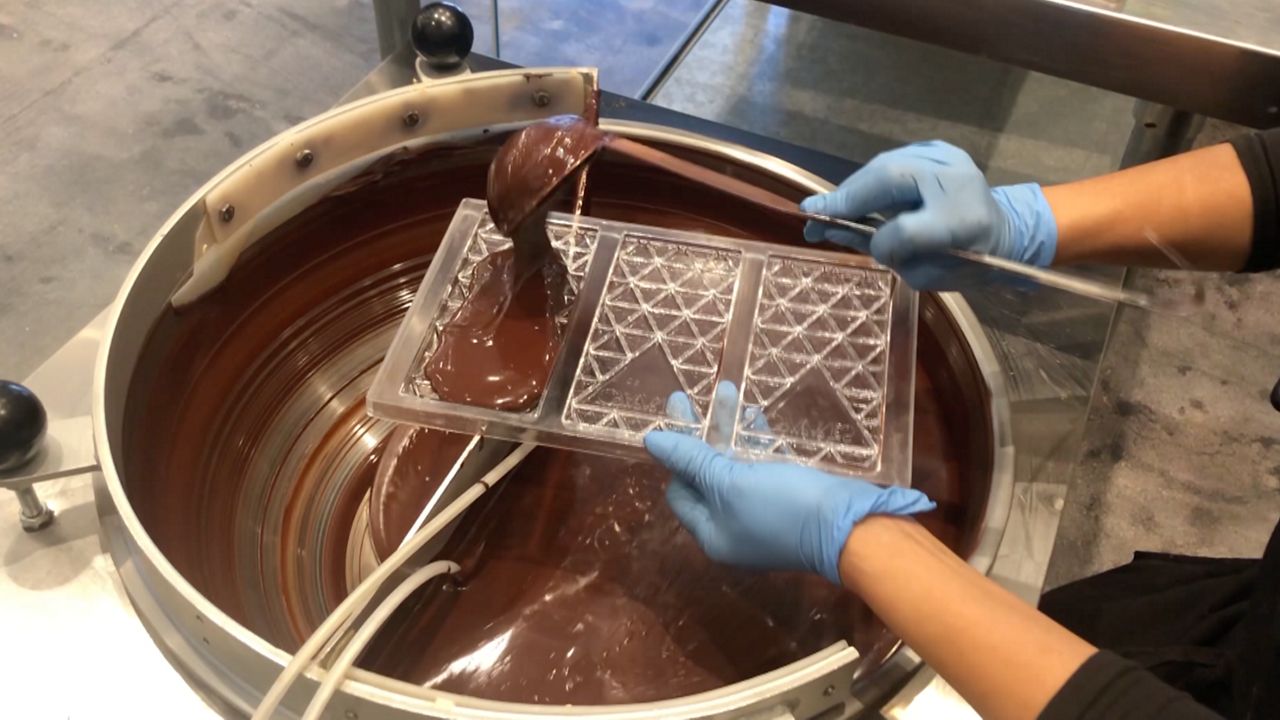 New Compartes Chocolate Factory celebrates local brand