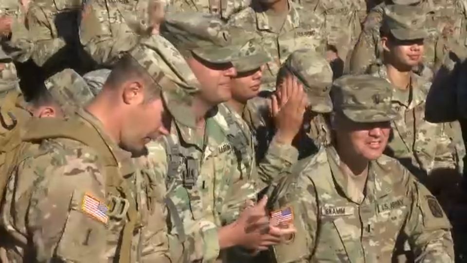 Soldiers Return to Fort Campbell