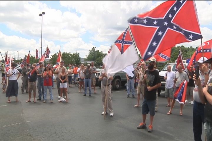 Rally in Support of Confederate Flag Draws Dozens