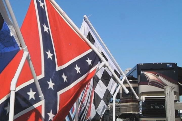 Fans Encouraged to Trade in Confederate Flags During Race Weekend
