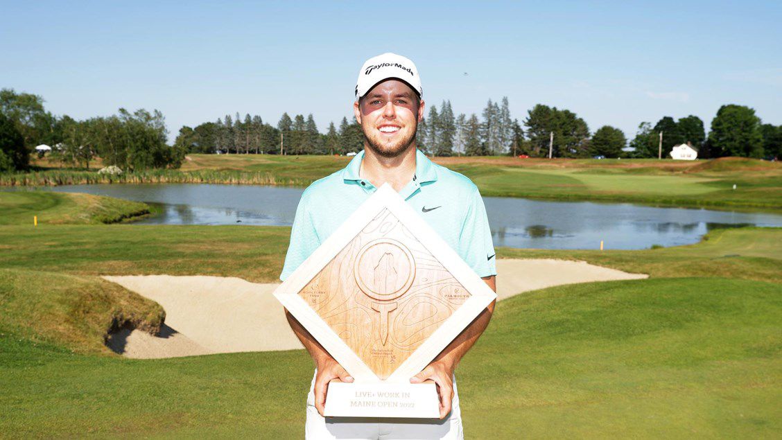 Pierceson Coody earns first professional title