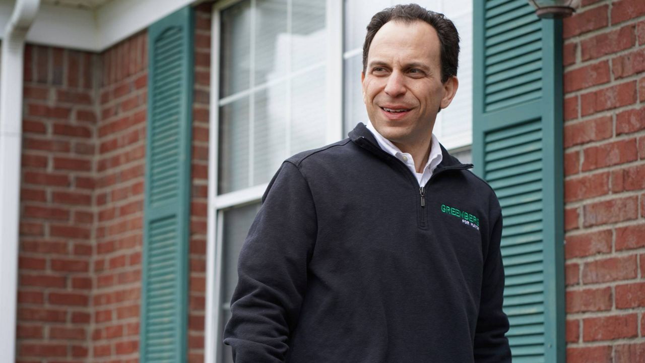 Violent crime on the minds of Louisville mayoral candidates