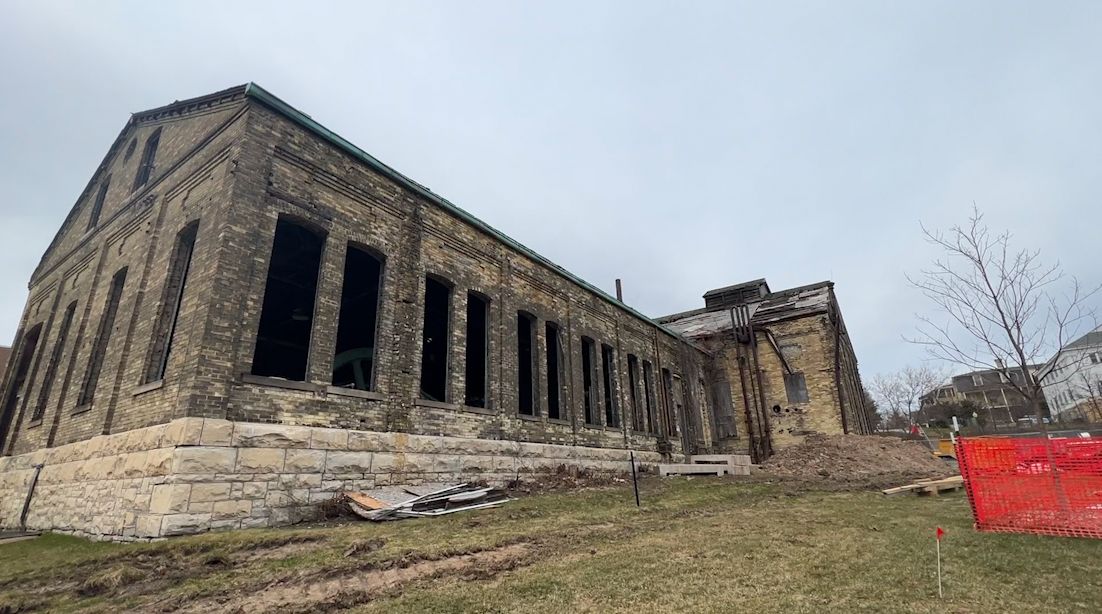 VA plans to recover cream bricks from building demolition