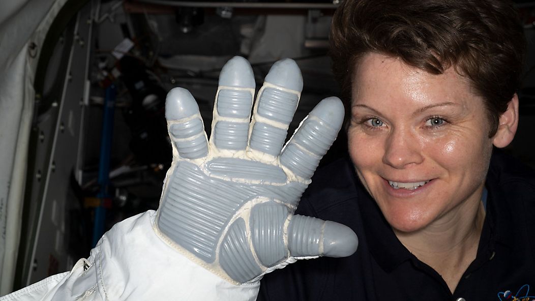 Kentucky native develops model for NASA glove inspection