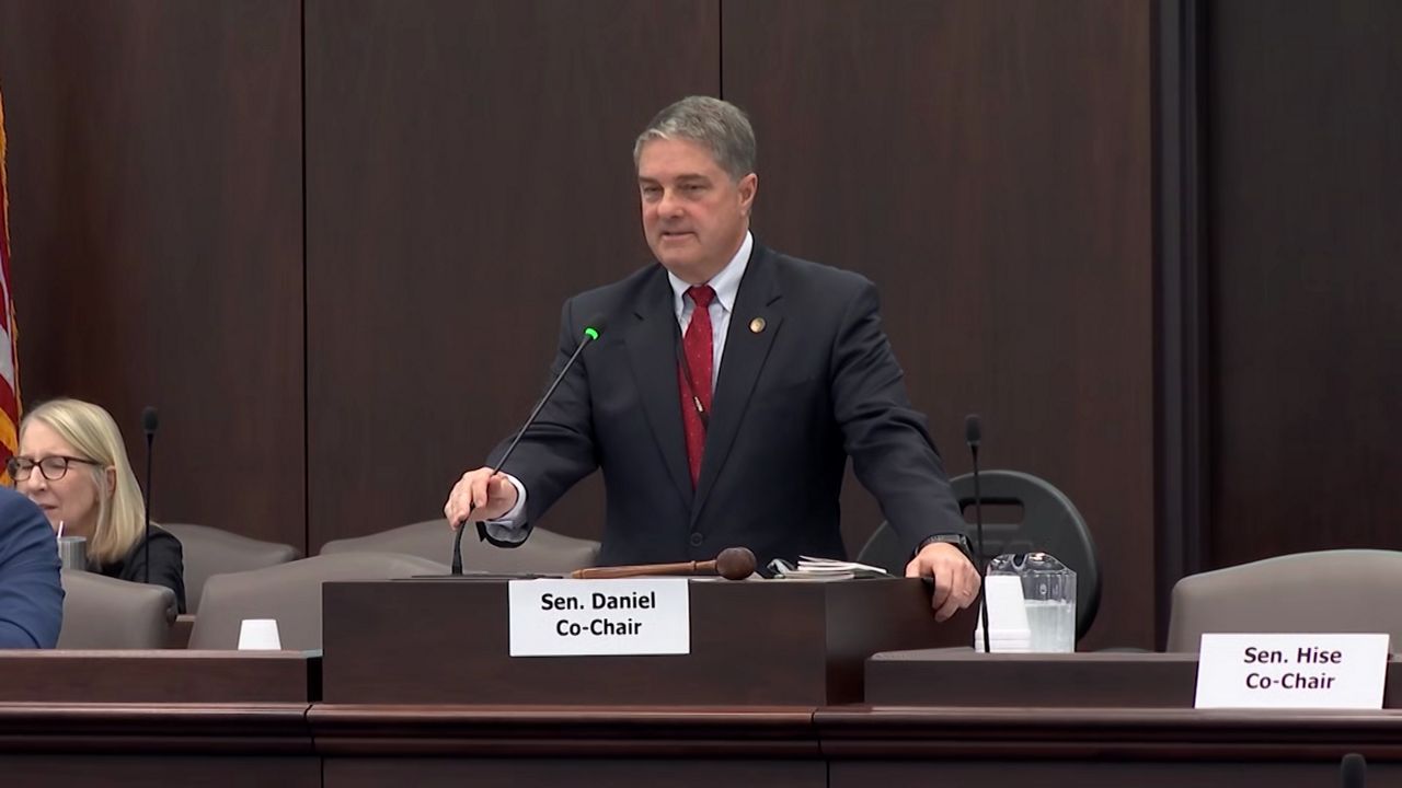 Proposed congressional map begins General Assembly path