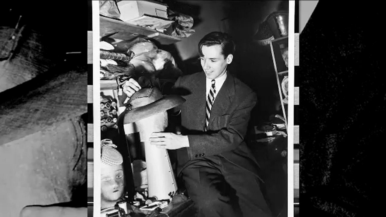 American fashion photographer Bill Cunningham