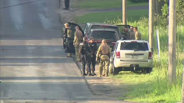 Investigators Believe Prison Employee Planned To Be Getaway Driver For Escaped Convicts 2405