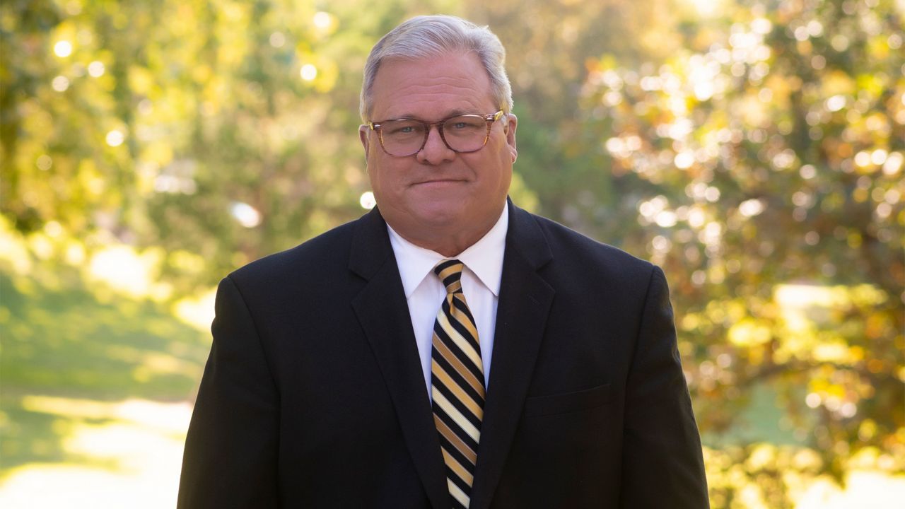 Dan Robertson — Meteorologist