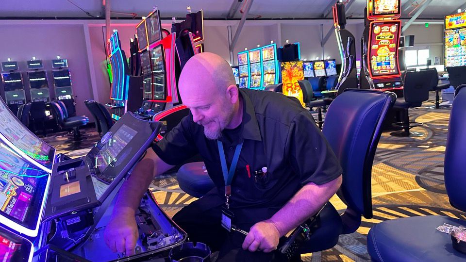 Ceasars opens new casino on the N.C. border