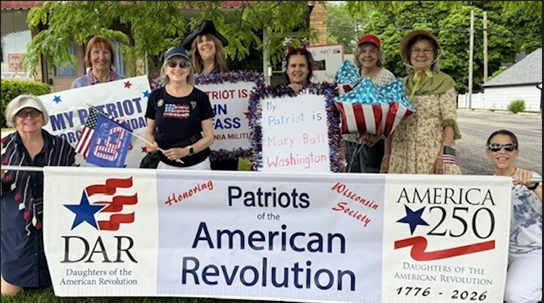 Wisconsin DAR keeps Revolutionary War history alive