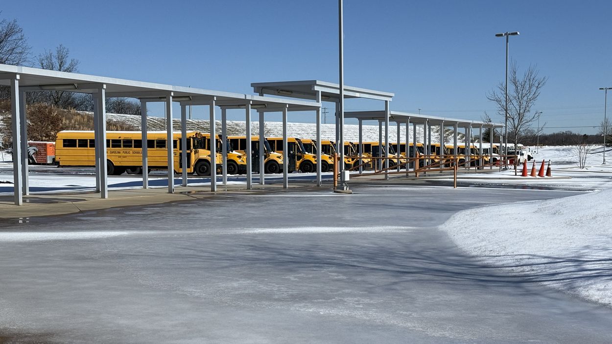 Schools prep for students to return after snow storm