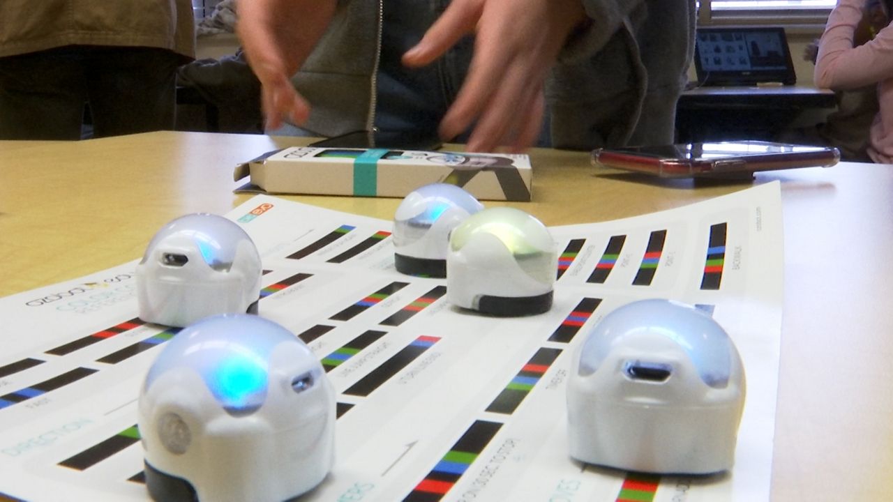 Wisconsin Students Participate in "Day of Code"