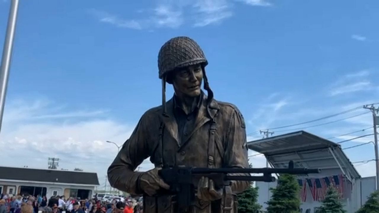 Statue unveiled honoring Medal of Honor Charles Deglopper