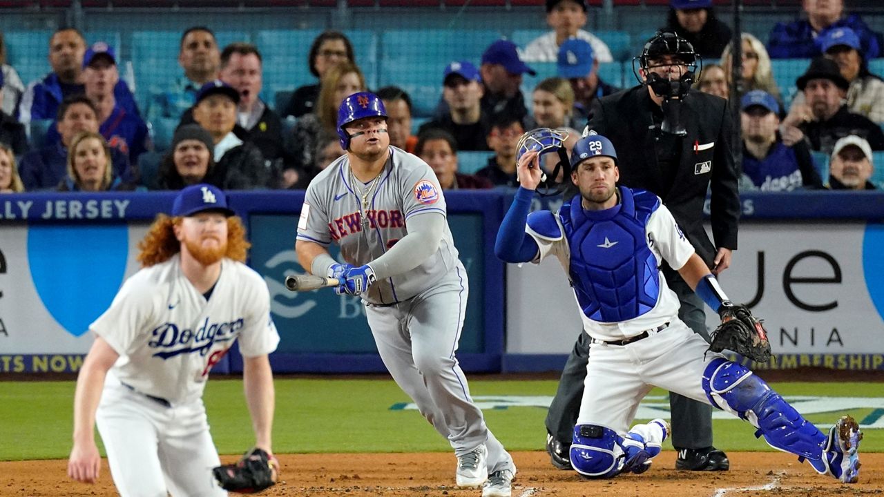 Vogelbach, Baty lead Mets past Dodgers 8-6 for 5th straight