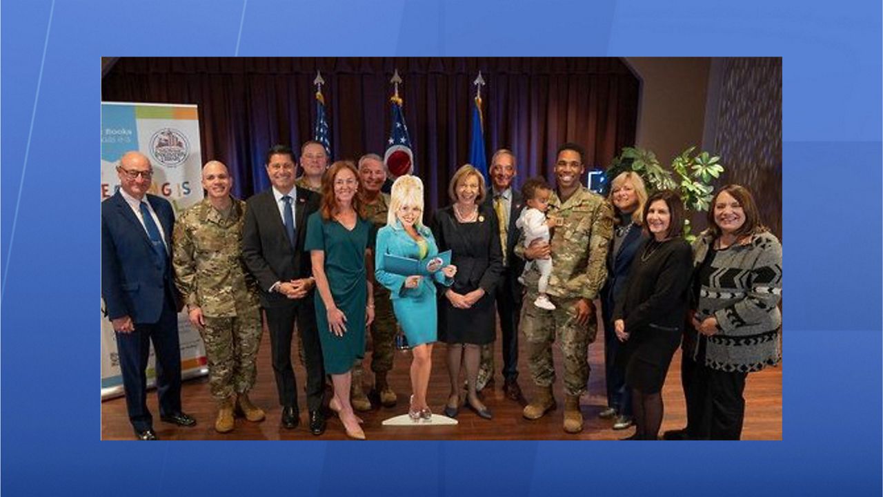 Imagination Library partners with Ohio Air Force base