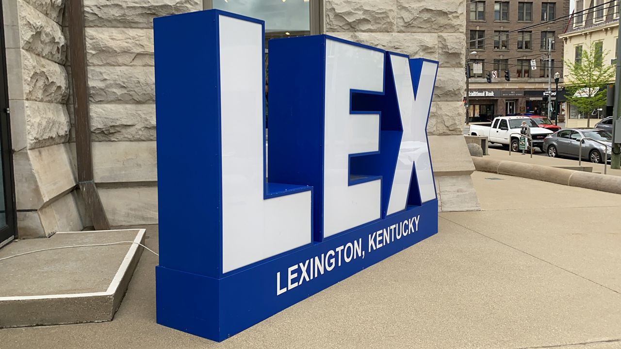 Morning Briefing in the Bluegrass