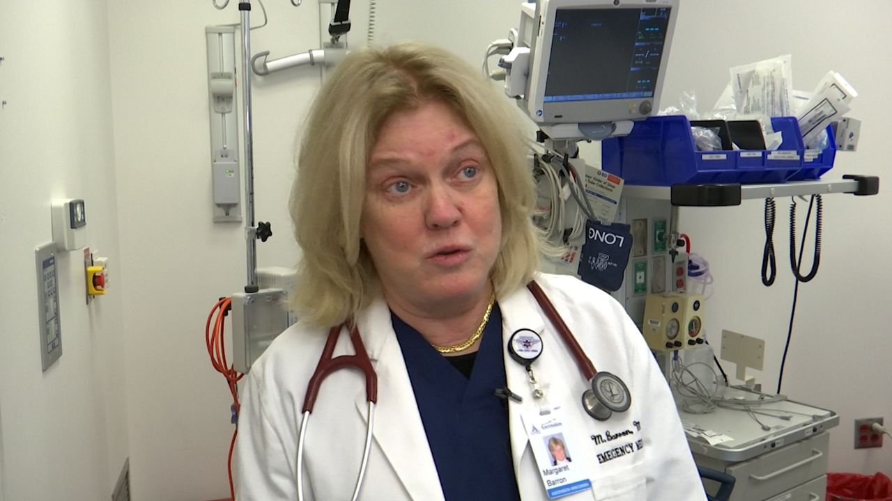 Hospitals expect injuries from falls on ice