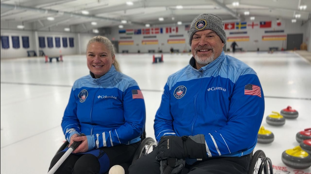 Wisconsin Paralympic curling team prepares for winter games