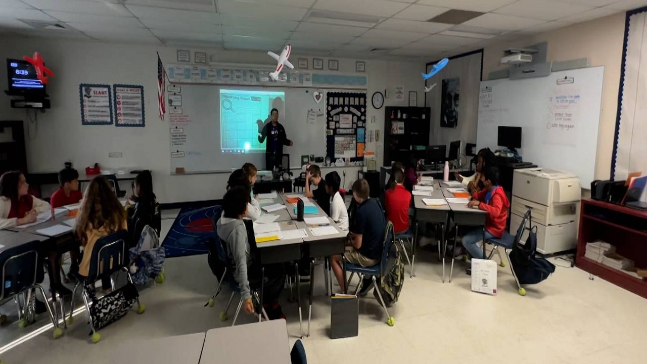 Florida teacher competing nationally for new classroom