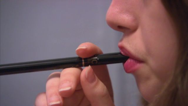 FDA Brings E-Cigarettes Under Federal Authority