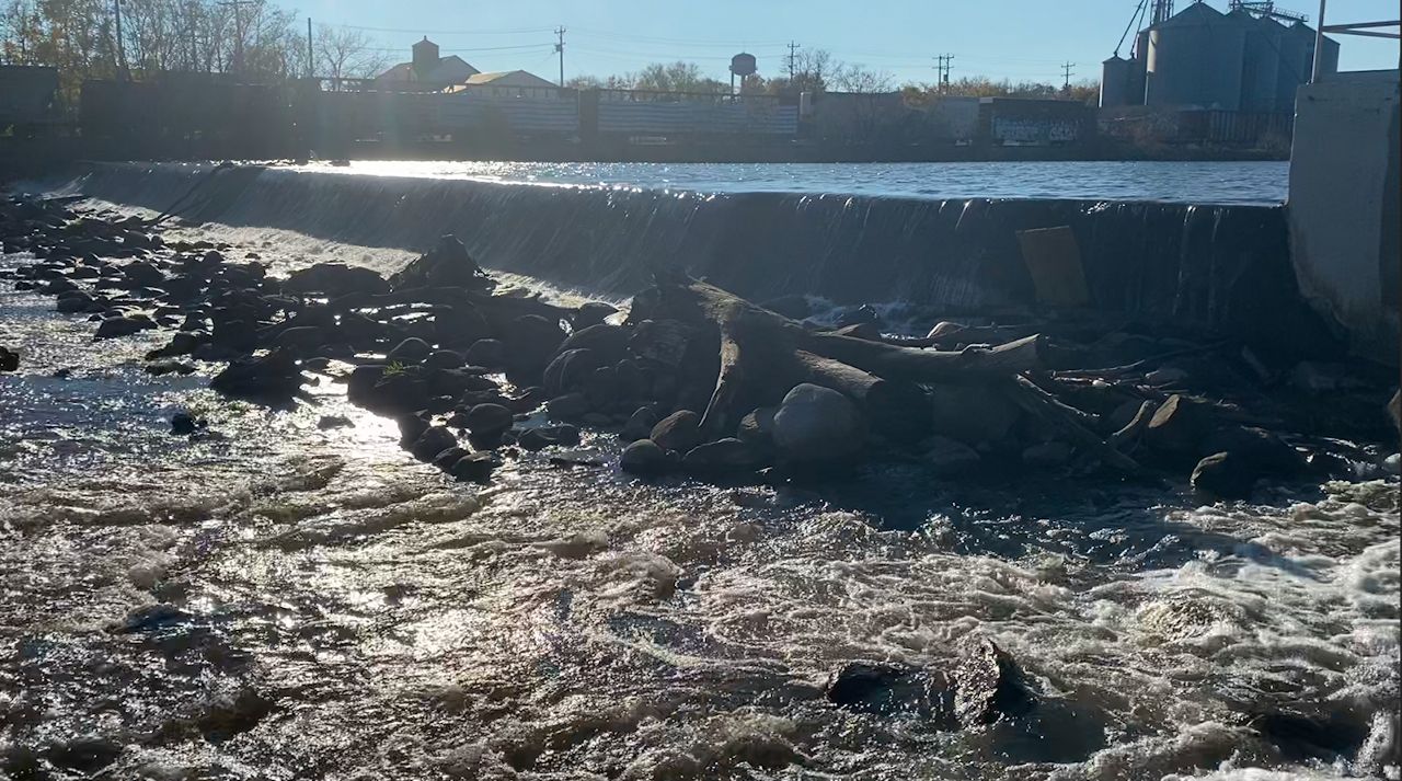 Burlington voters to decide fate of Echo Lake