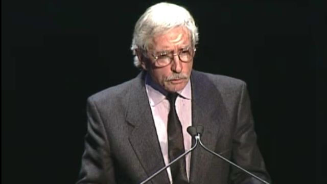 Legendary Playwright Edward Albee Dies at 88