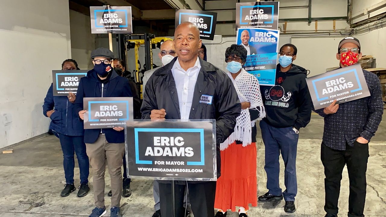 Ahead of early voting, mayoral candidates hit the campaign