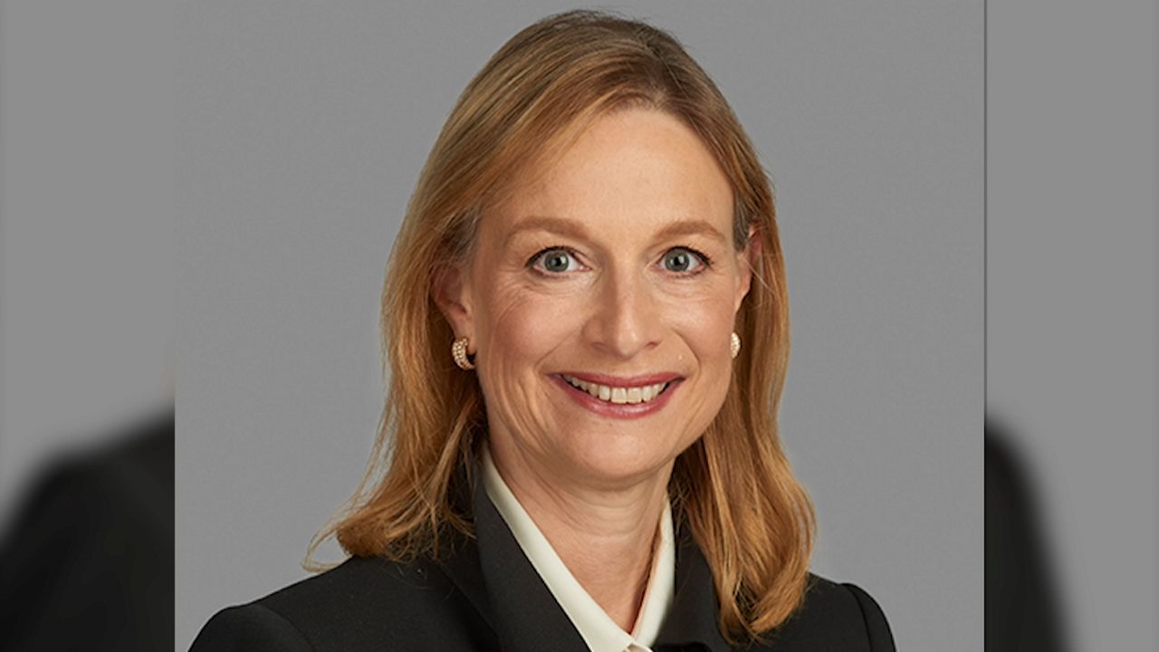 Acusan a duenos de edificio por causar la muerte de una senora