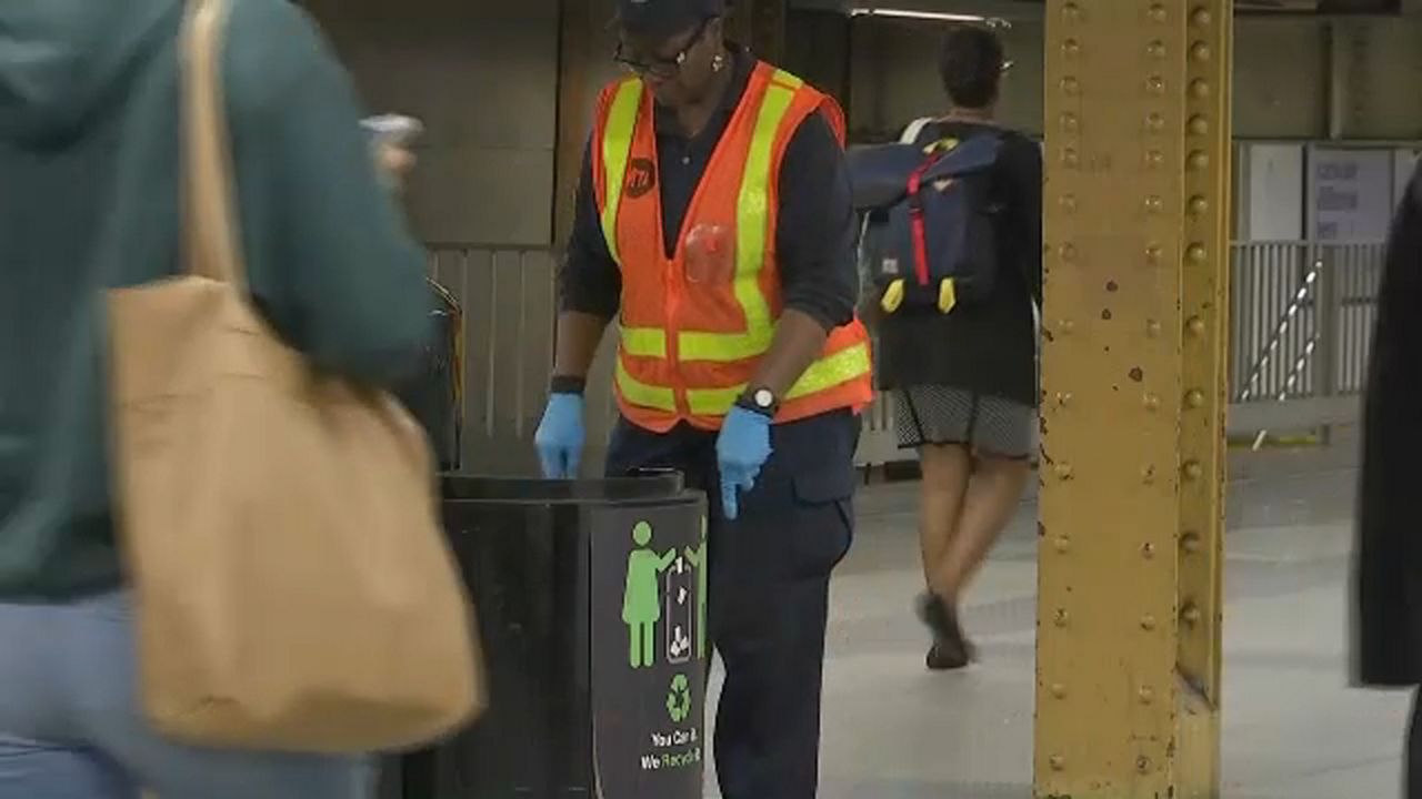 MTA anuncia nuevo programa: 23 gerentes de estación