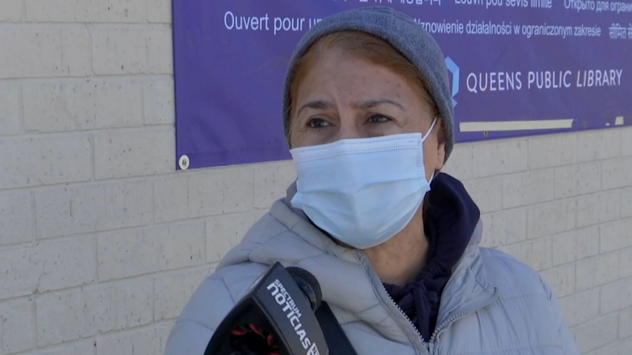 Biblioteca en Queens se convertirá en centro de vacunación