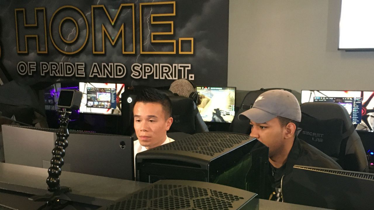 Golden Knights Esports Team Ready for Conference Play in Inaugural Season