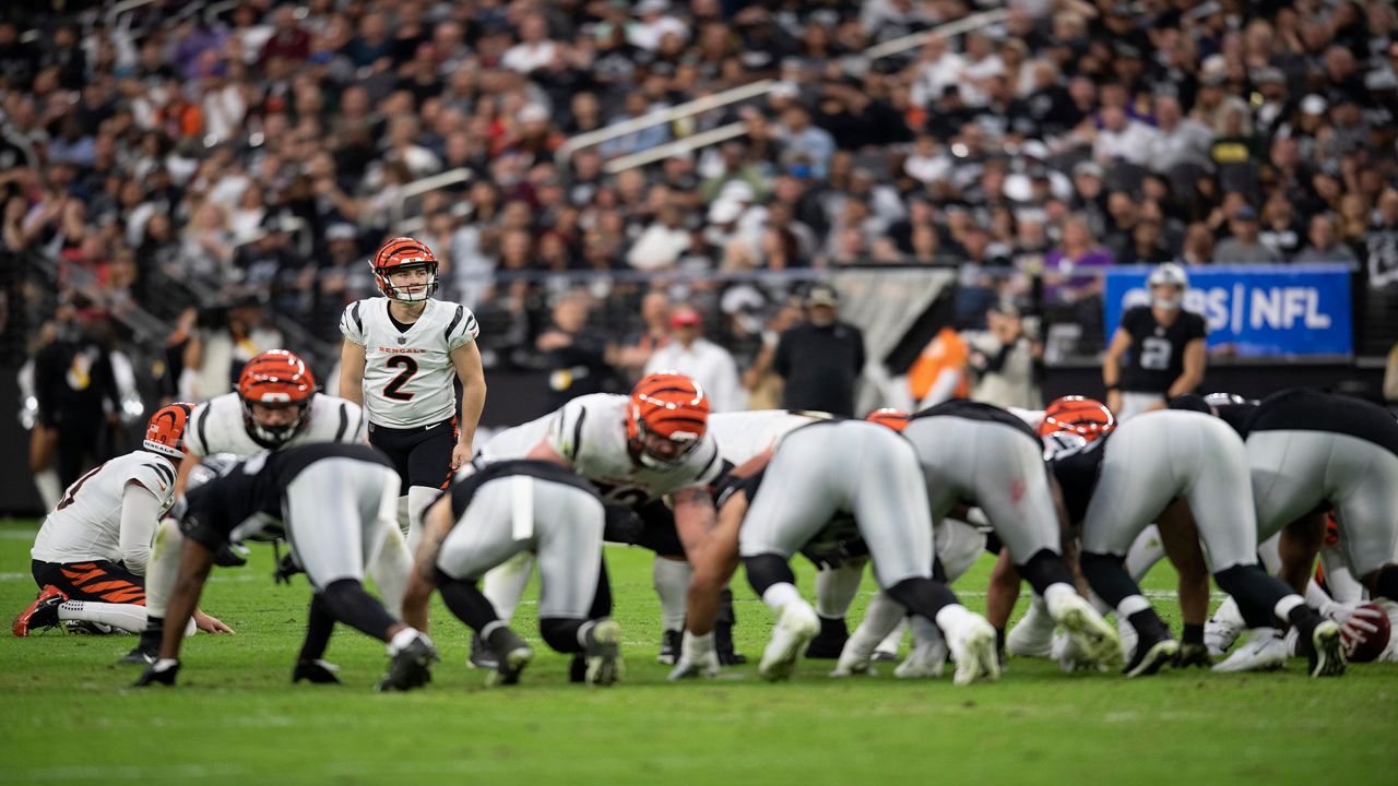 McPherson, Mixon receive weekly honors for performances