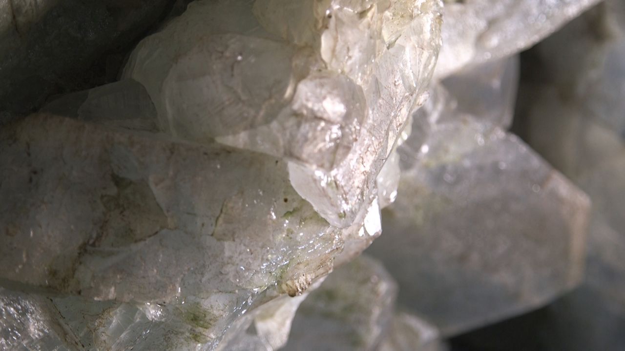 Exploring Ohio: World's largest geode