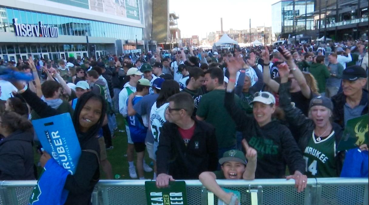 Bucks fans confident in team after game 3 win