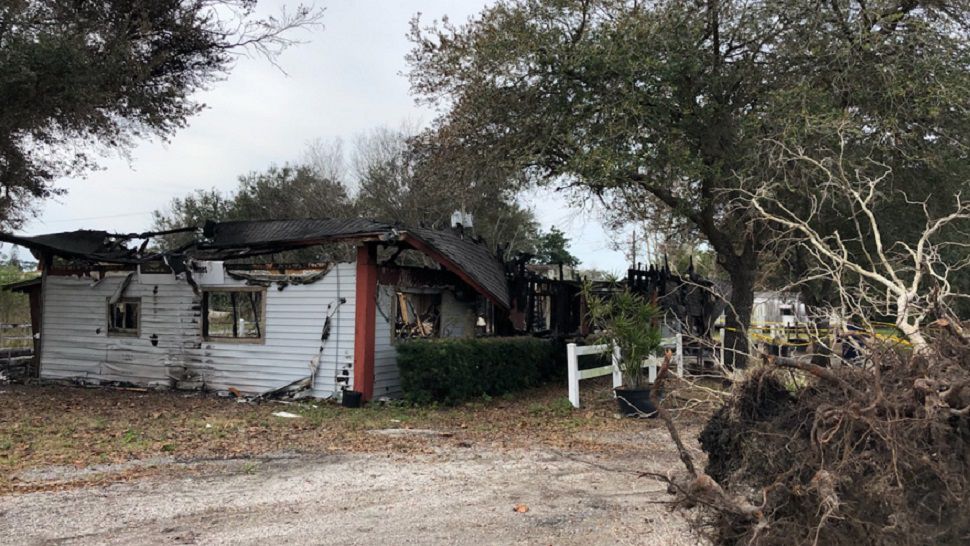 Arson suspected in fire that destroyed former restaurant