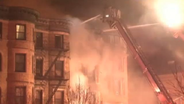 Tenants displaced by deadly Harlem fire burglarized