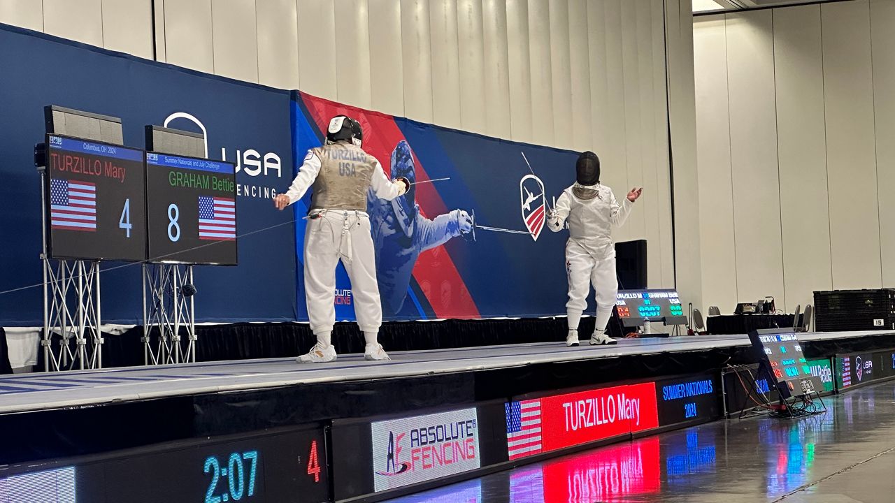 Record number of fencers go for gold in Columbus