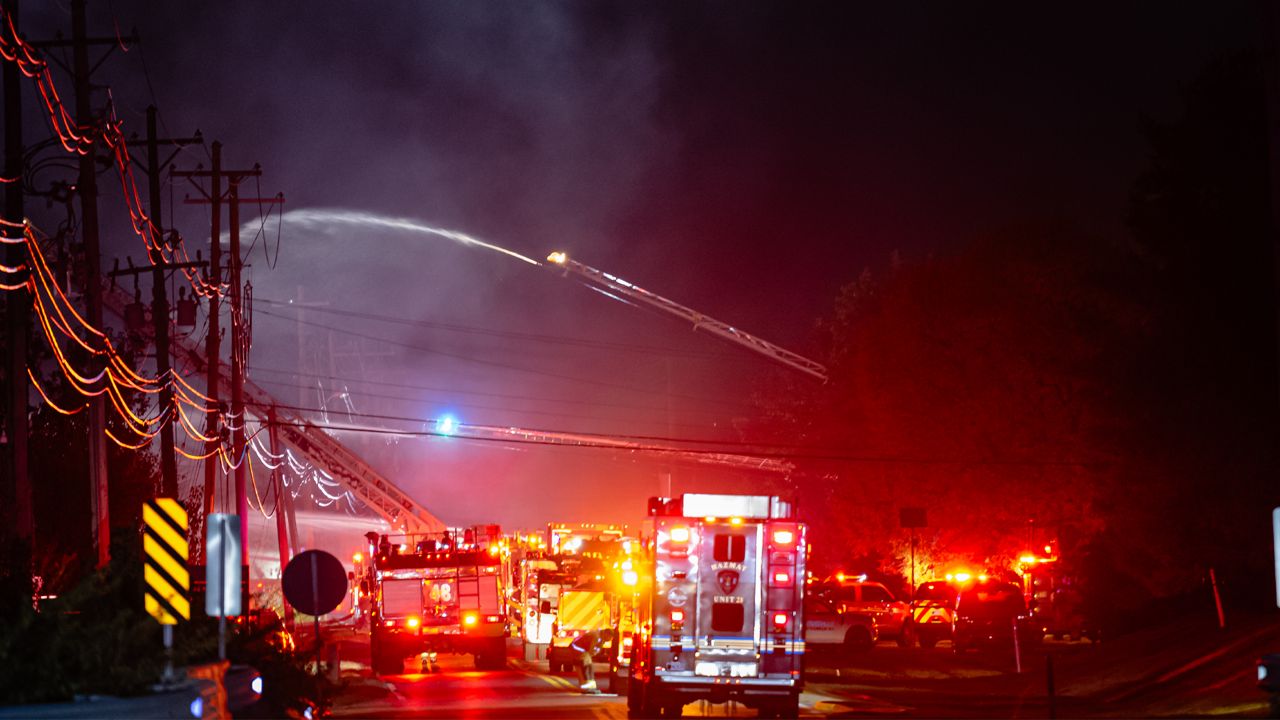 Kentucky firefighters aid following UPS plane crash