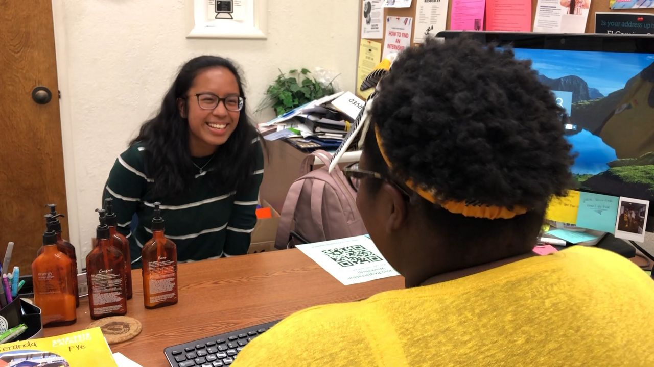 Community College Helps 1st Generation Students Get Degrees