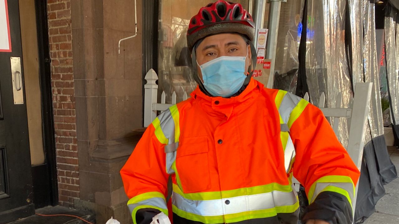 Food Delivery Workers Still Waiting for COVID-19 Vaccine Eligibility