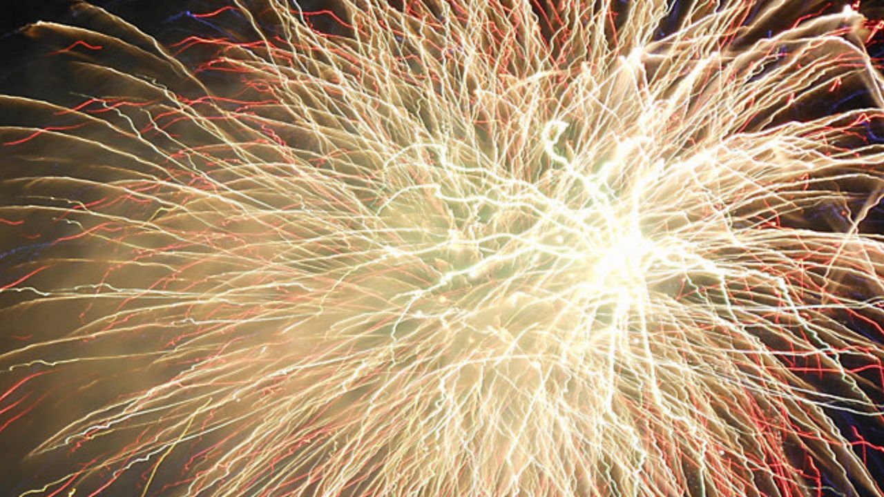 Mondays with the Mayor Bill de Blasio fireworks NYC spike possible reasons