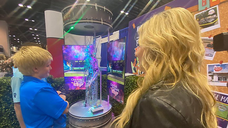 5 Things to know about IAAPA's newest animatronic