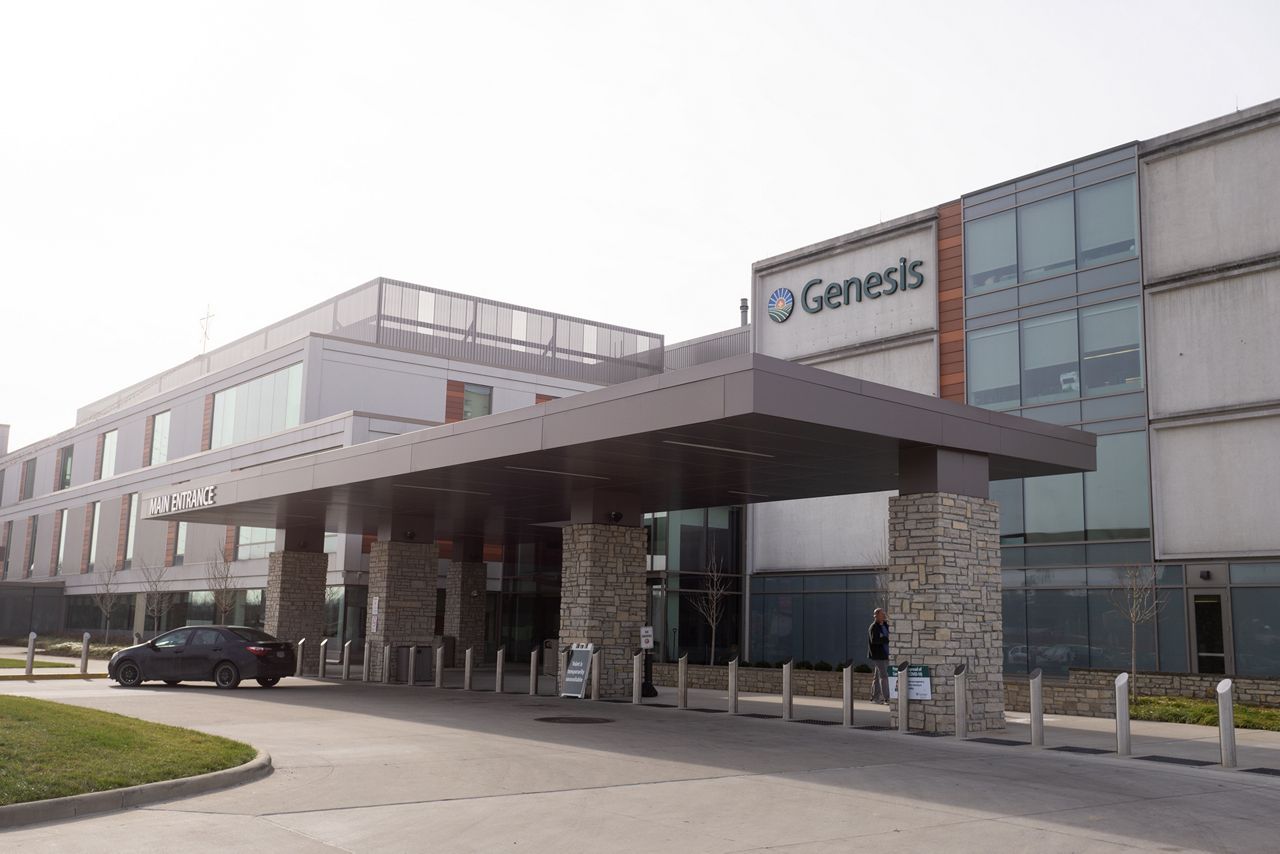 Ohio hospitals still requiring masks after health orders end