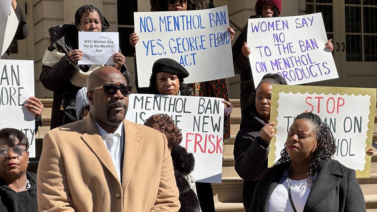 Critics: Hochul‘s proposed ban on menthol is discriminatory